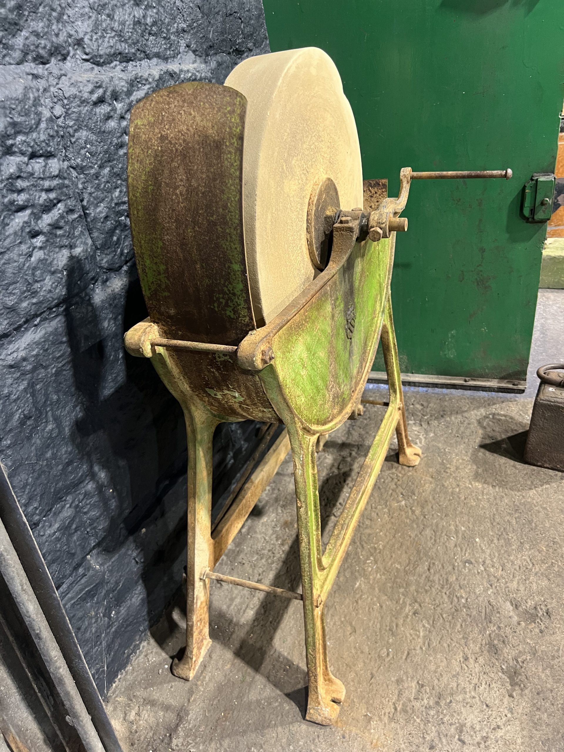Cast iron knife sharpener / Grinding wheel - Squirrel Reclamation